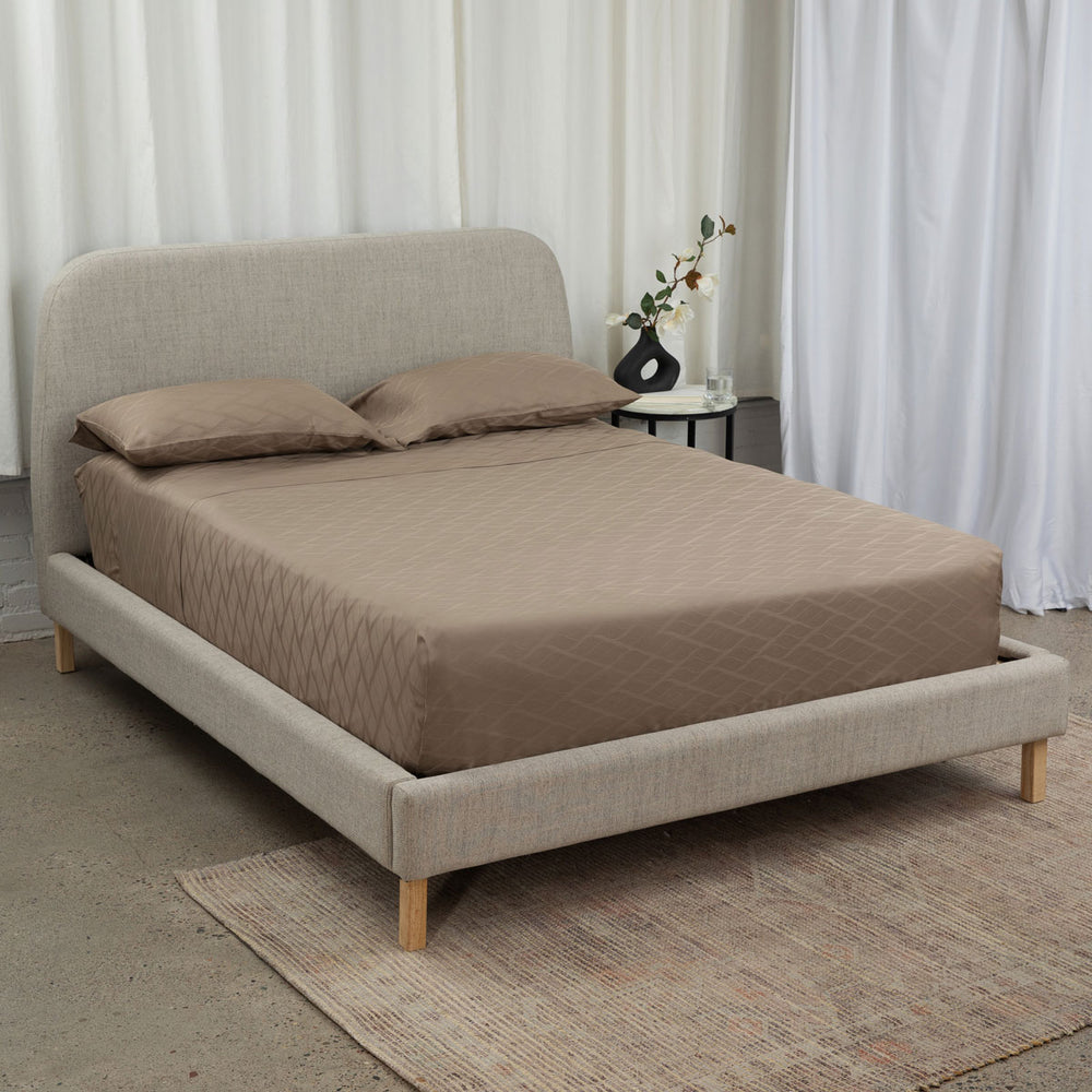 Bamboo Sheet Set - Luxurious Super Soft Temp Regulating Bed Sheets